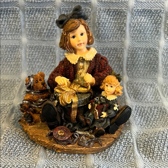 Boyds Bears | Accents | Boyds Bears Friends Dollstone Collection Karen ...